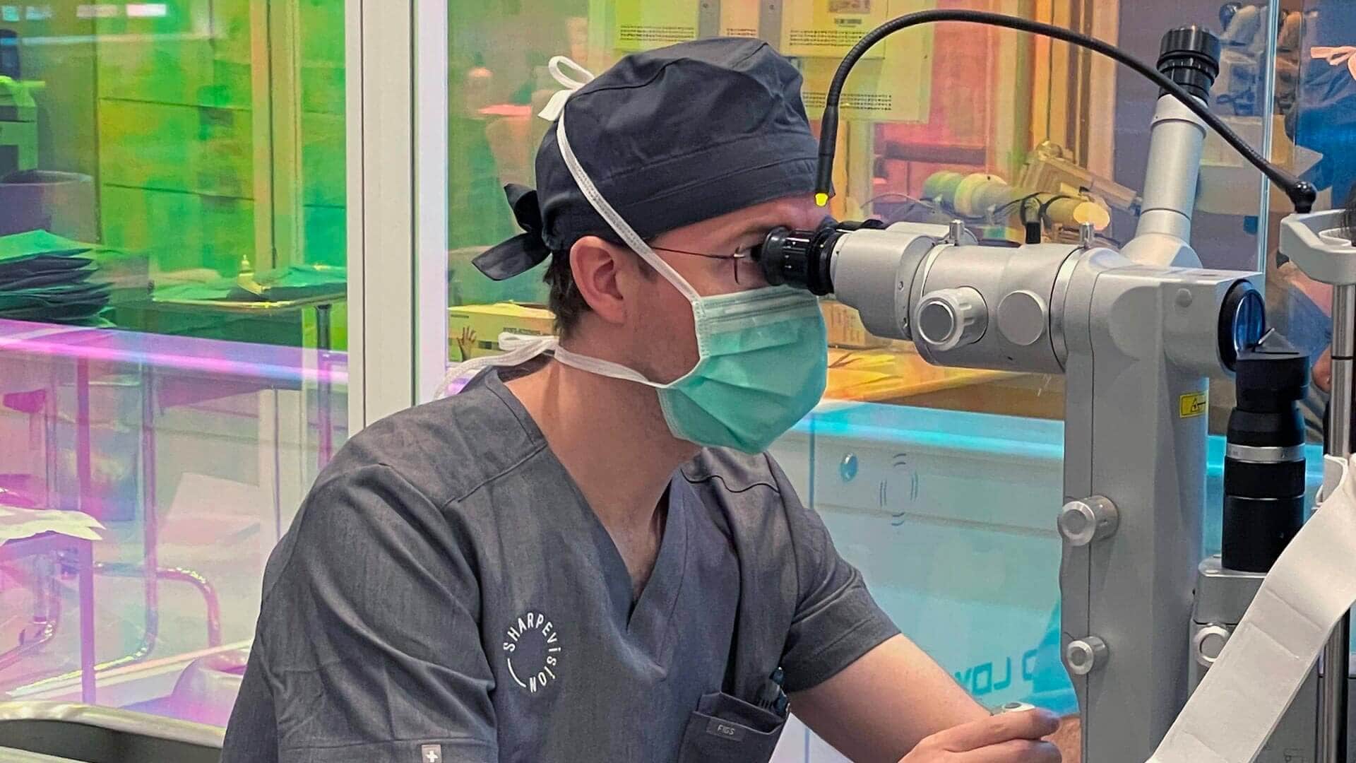 Cataract Surgery Seattle & Bellevue - Removal Treatment