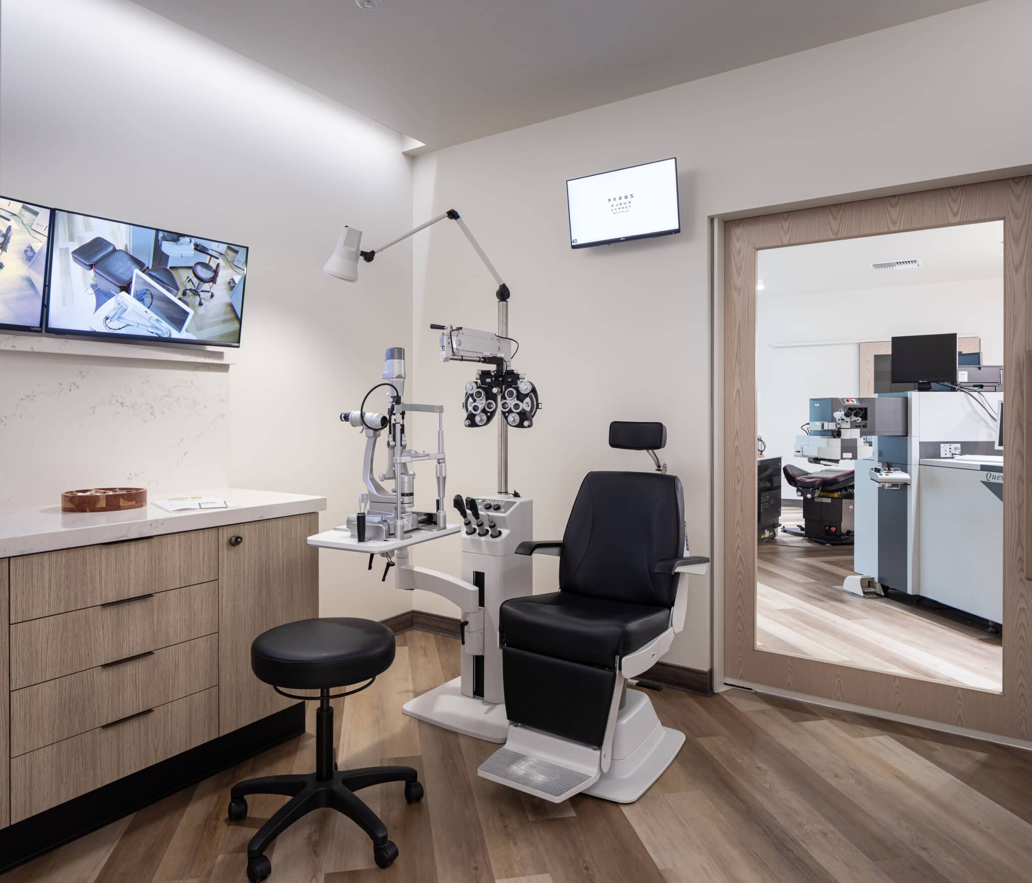 LASIK Surgery Seattle & Bellevue | Eye Care Info & Costs