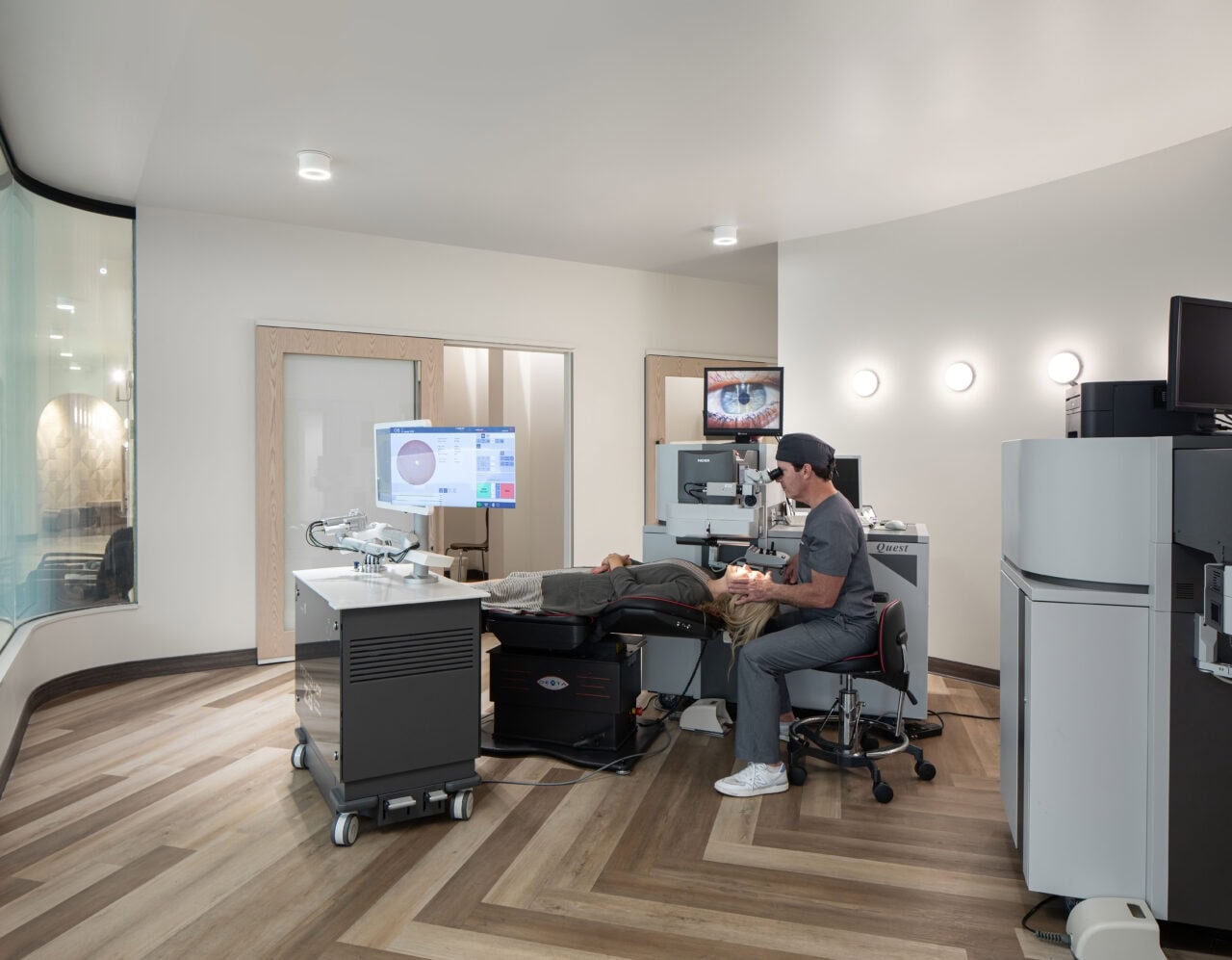 LASIK Eye Surgery | SHARPEVISION