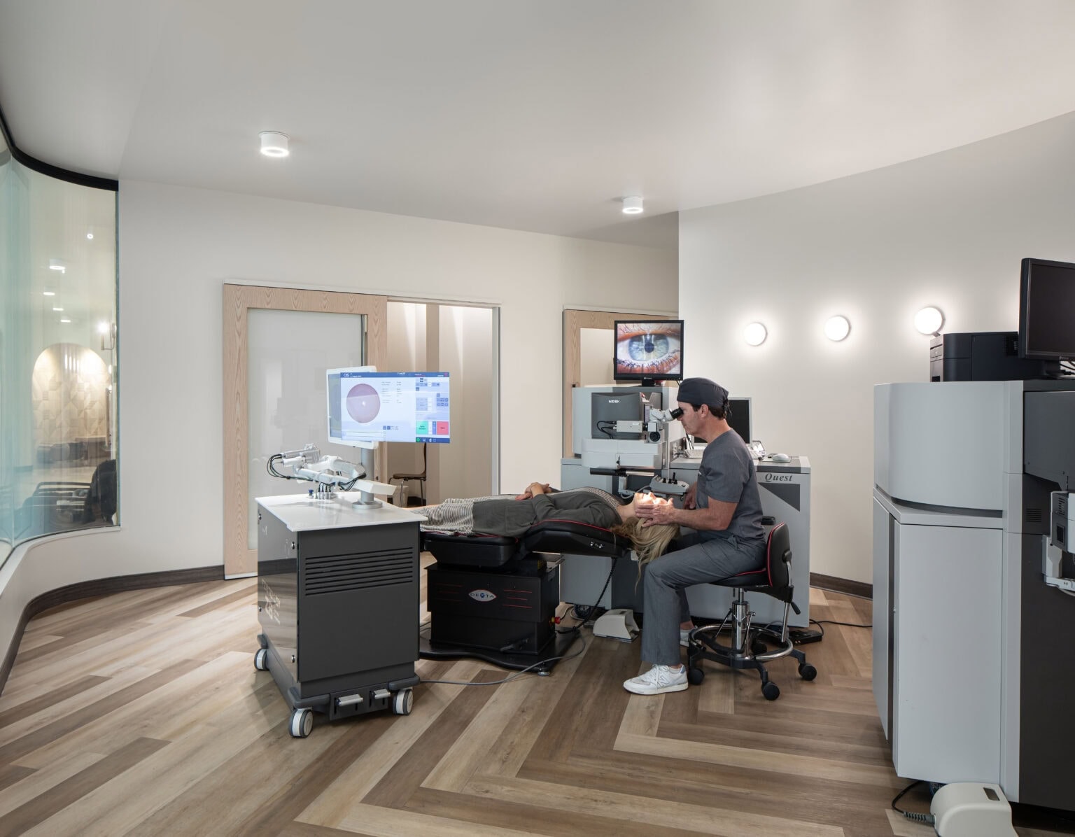 LASIK Eye Surgery | SHARPEVISION